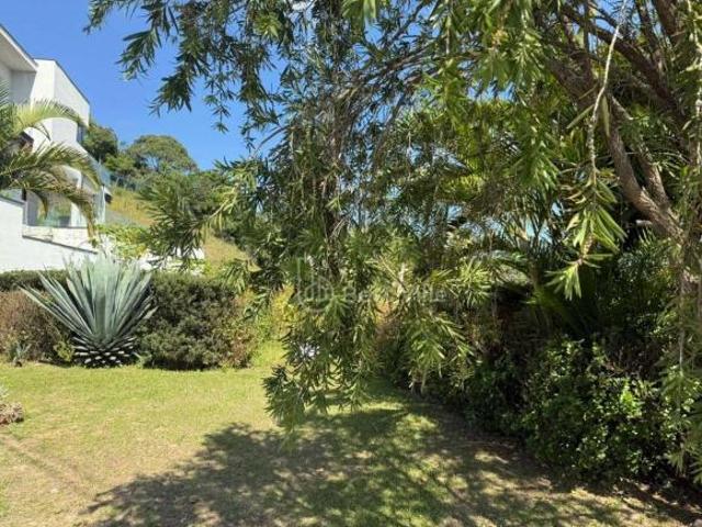 Ótimo terreno à venda 590M² em condomínio fechado Residencial Campos do Conde