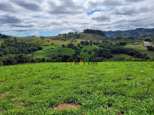 Ótimo terreno a venda na cidade de Socorro, com área de 54.000 m², formado em pasto, com água em abu