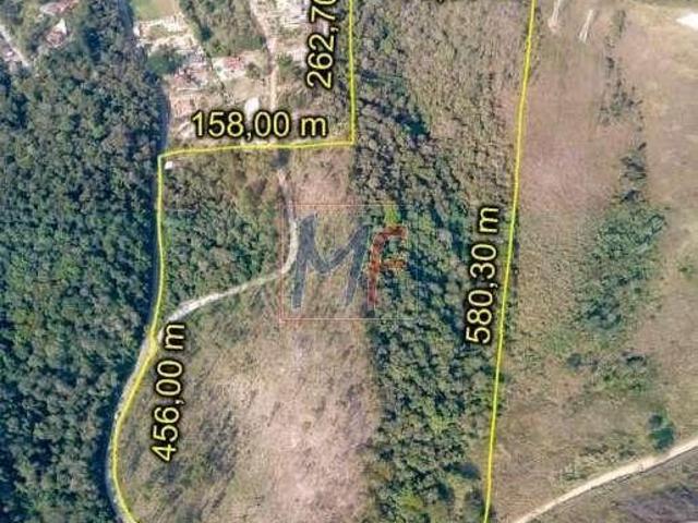 Ótimo terreno com 124.077 m², cercado, frente para o asfalto, localização privilegiada no bairro Suí