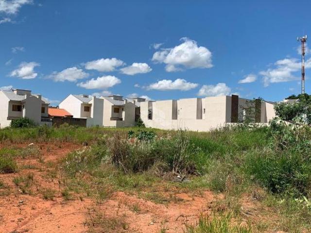 Ótimo terreno com 1.639,49m² pronto para construir bairro Morada das Acácias