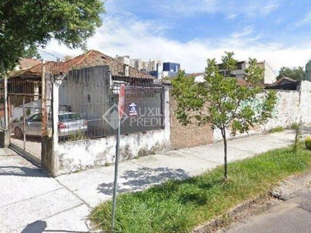 Ótimo terreno de esquina!