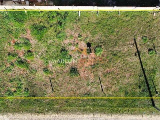 Ótimo terreno de esquina na Praia Real em Torres