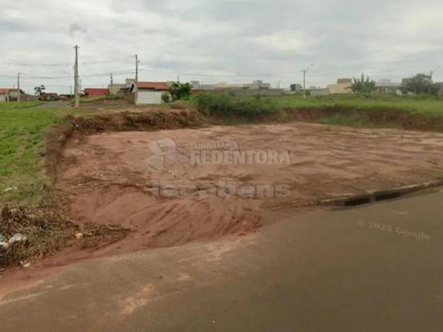 Ótimo terreno de 217m² no Loteamento Parque Maria Serantes