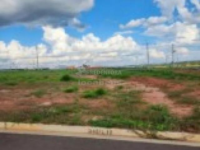 Ótimo Terreno em Condomínio para Venda com 253m² Eplenum Tresor