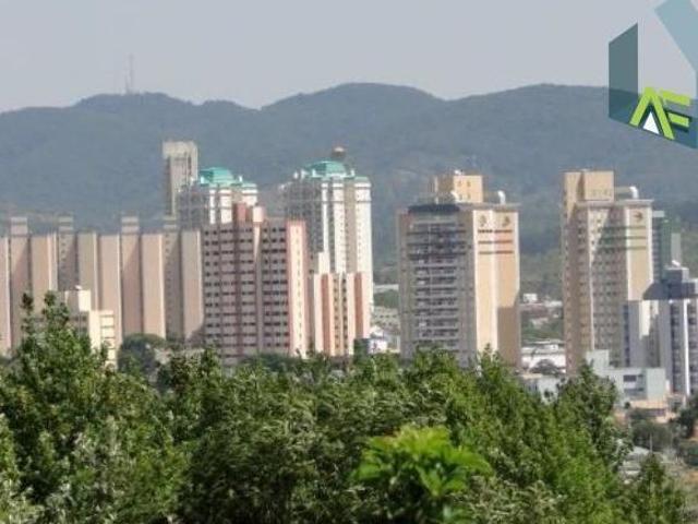 Ótimo terreno localizado próximo ao Jardim Pacaembu, com 660m² Permuta vide informações