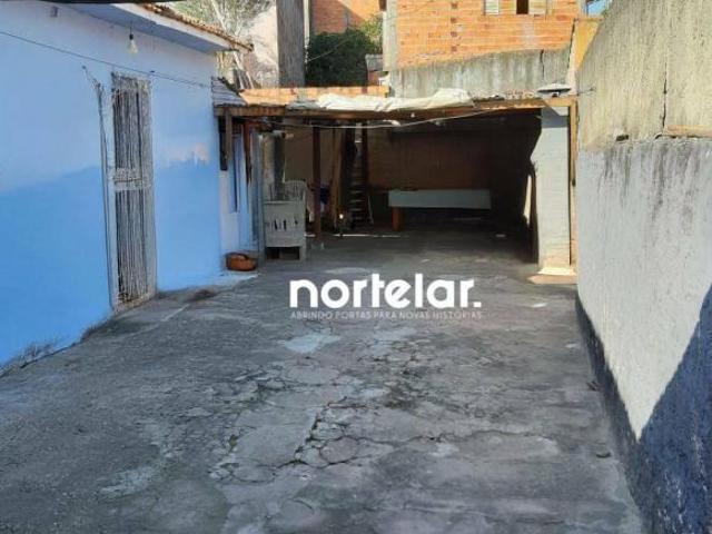 Ótimo terreno plano à venda na Vila Piauí