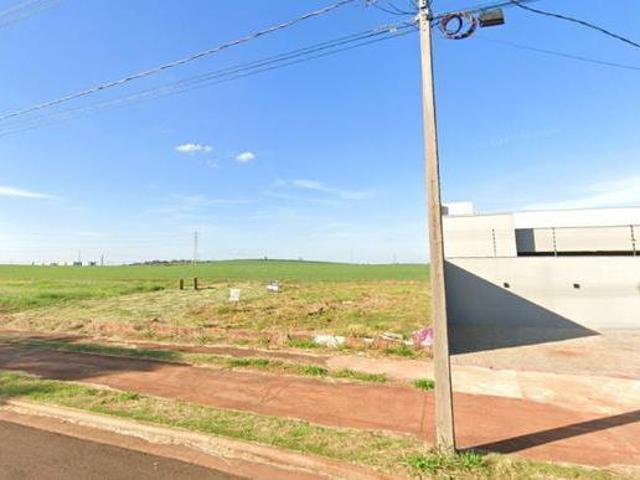 ótimo totalmente plano, residencial e comercial na avenida parque Tauá fora do condomínio
