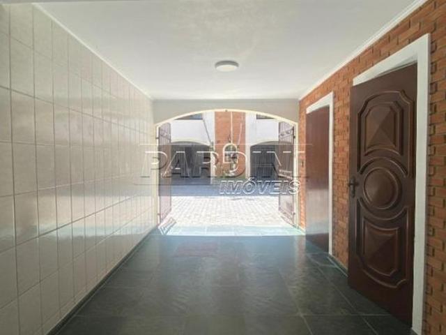 Ótimo triplex com 3 dormitórios e espaço gourmet, próximo do mar, na praia do Lázaro em Ubatuba!