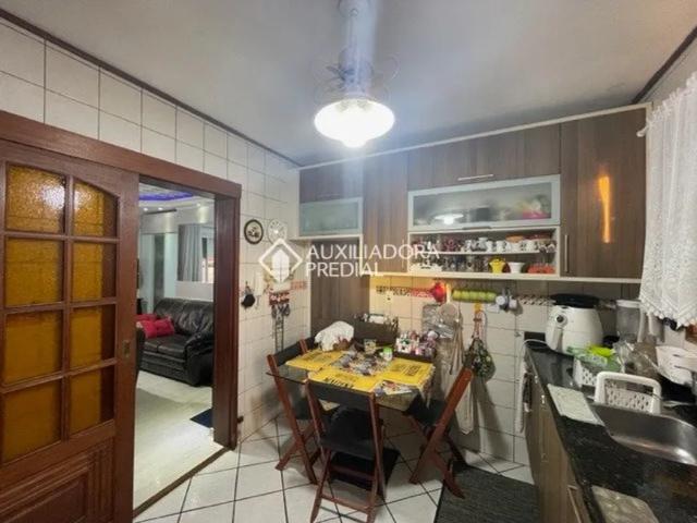 Ótimo apartamento 03 dormitorios 01 suíte ipiranga