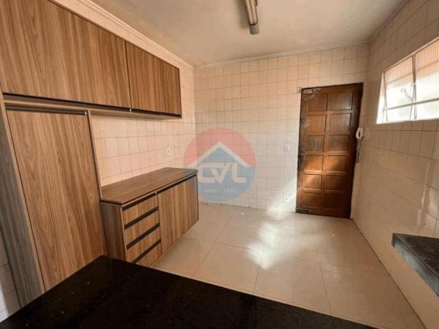 ÓTIMO APARTAMENTO
