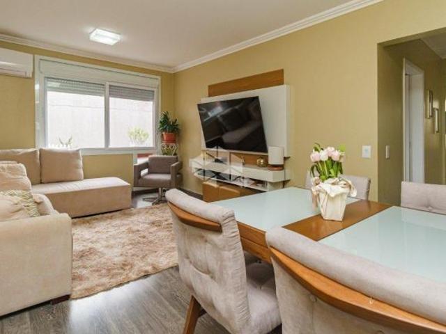 Ótimo apartamento 2 dormitório com suíte, reformado!