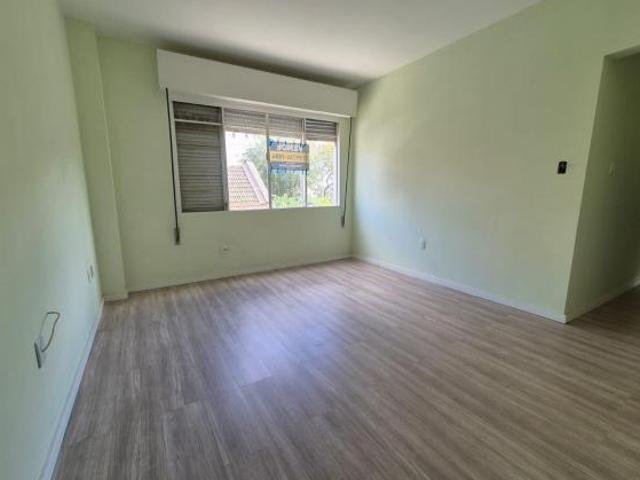 Ótimo apartamento 3 dormit´0rios na Felix da Cunha