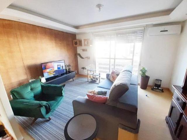 Ótimo apartamento 3 dormitórios de frente no Bairro Fátima