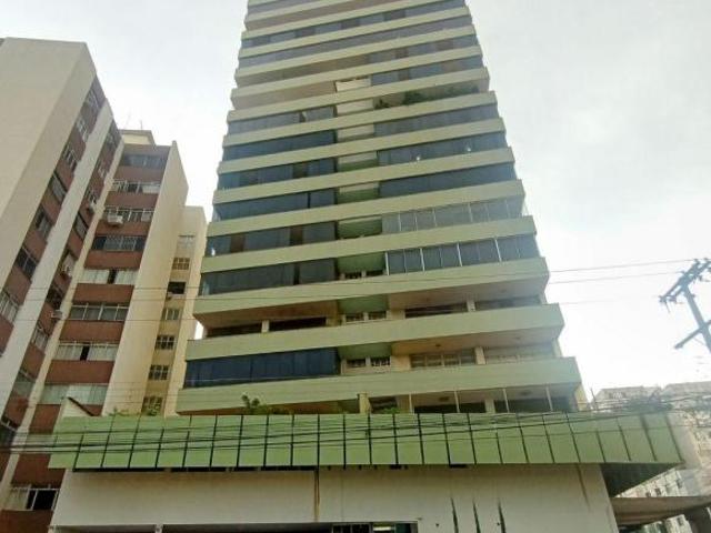 ÓTIMO APARTAMENTO 3 QUARTOS ED JOSHEFINA LUDOVICO RUA 82 SETOR SUL GOIANIA