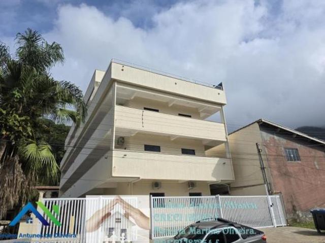 Ótimo apartamento à venda na Praia na Lagoinha em Ubatuba SP