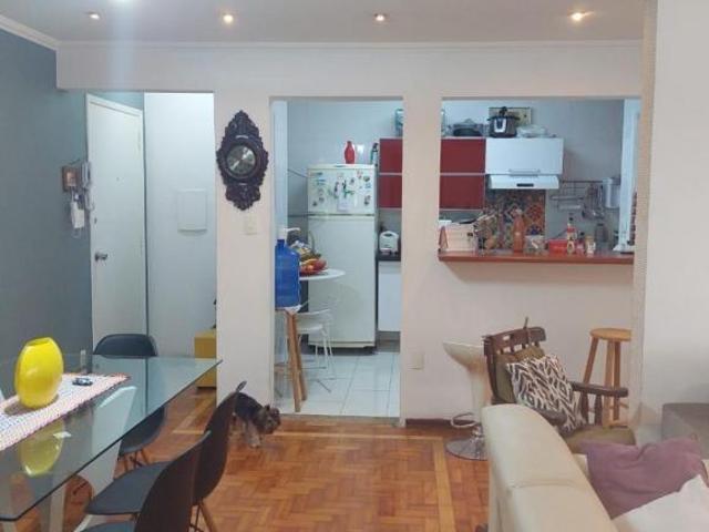 Ótimo apartamento à venda na Vila Mariana com 117,60 m² de área útil, recém reformado, piso de madei