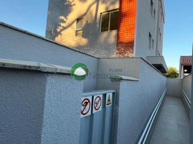 Otimo apartamento a venda em prédio individual