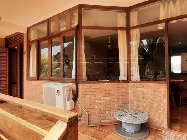 Ótimo apartamento com 3 dormitórios, pertinho das praias da Sununga e Lázaro, em Ubatuba!