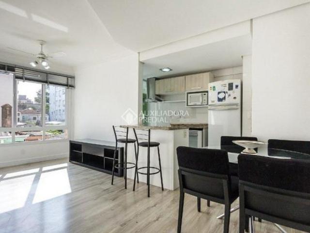 OTIMO APARTAMENTO COM 01 QUARTO VAGA E ELEVADOR NO BAIRRO SANTA CECILIA PORTO ALEGRE