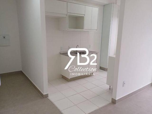Ótimo apartamento com 02 dormitórios, 12º andar, em Valinhos/SP