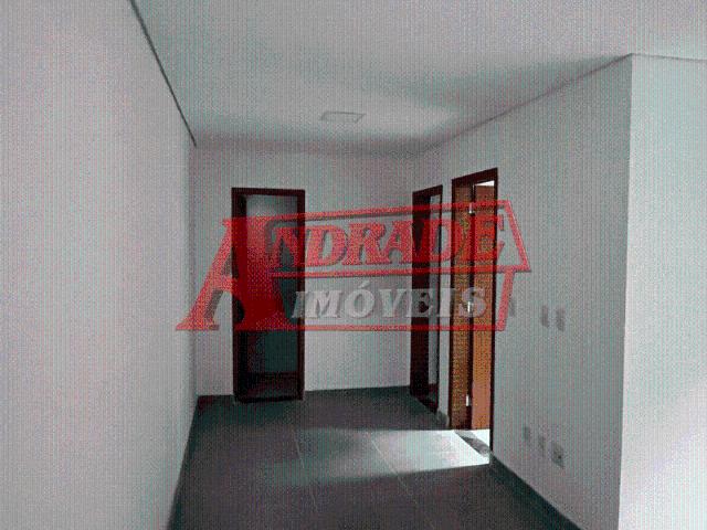 ÓTIMO APARTAMENTO COM 02 DORMITÓRIOS NO PARI