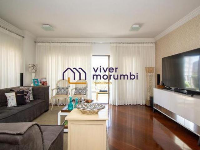 Ótimo Apartamento, com 220m2