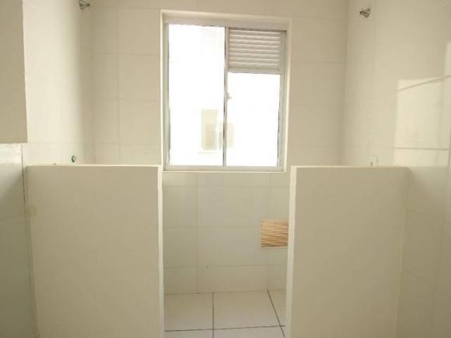 Ótimo apartamento, claro e ensolarado em condomínio clube