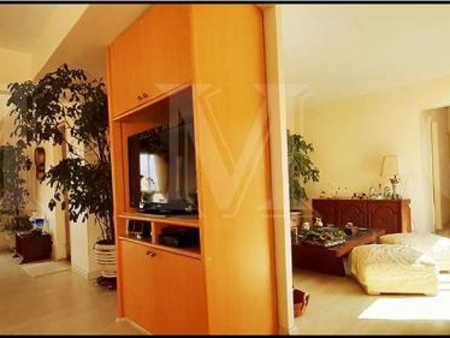 Ótimo Apartamento de 161 m² 4 Dormitórios sendo 1 Suíte no Paraíso