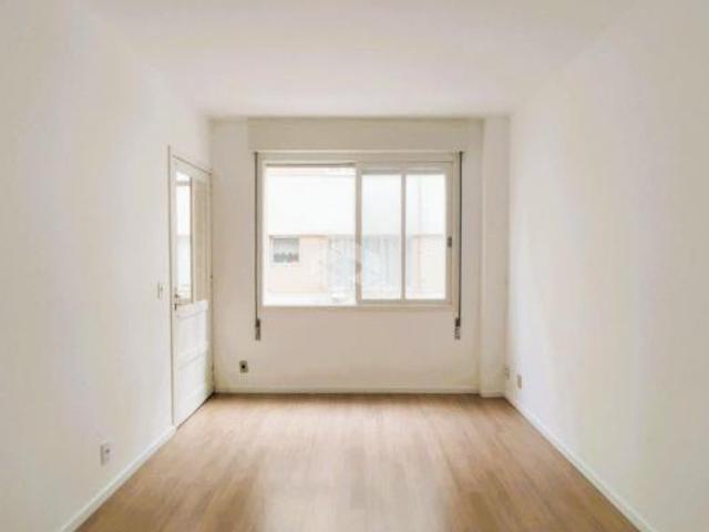 Ótimo Apartamento de 1 Dormitório na Lucas de Oliveira!