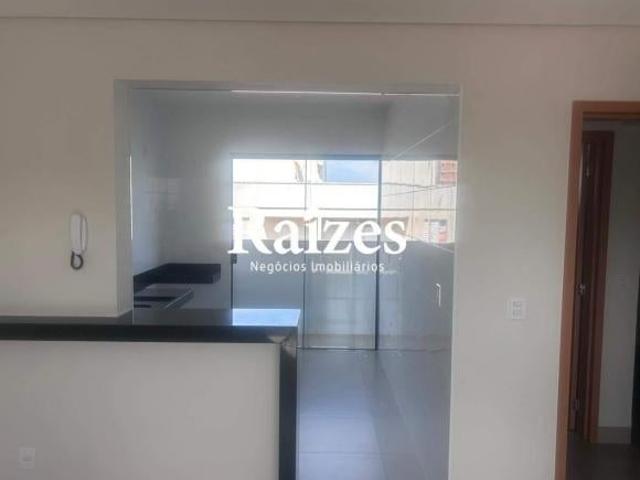 Ótimo Apartamento de 2 quartos próximo da UFU no Santa Mônica