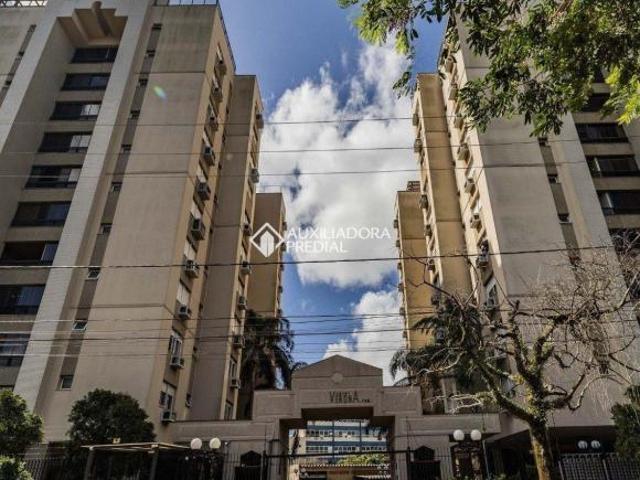 Ótimo apartamento de 3 dormitórios próximo Praia Shopping Praia de belas