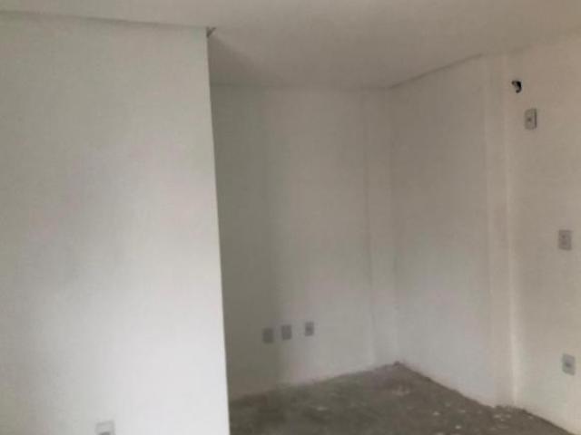 ÓTIMO APARTAMENTO DE 3 QUARTOS NA TRISTEZA