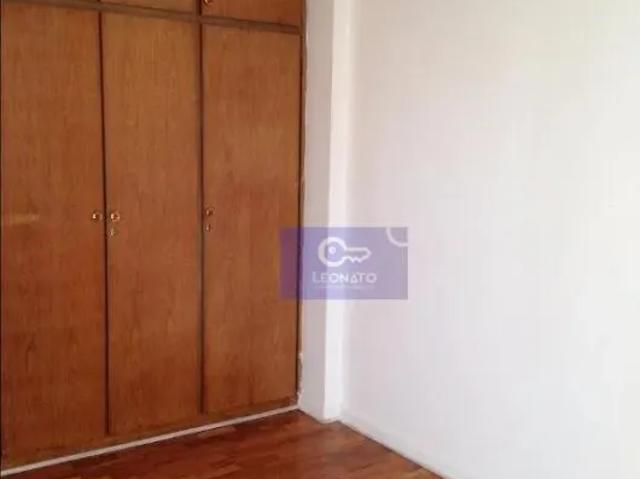 Ótimo apartamento, excelente estad de conservação. 2 dormitórios, 3º reversíel. 1 vaga