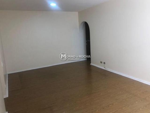 Ótimo apartamento muito amplo e iluminado