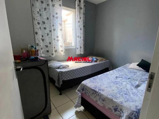 ÓTIMO APARTAMENTO NA ZONA LESTE, EM EXCELENTE LOCALIZAÇÃO