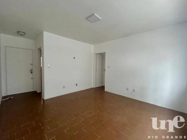 Ótimo apartamento na Av Rio Grande