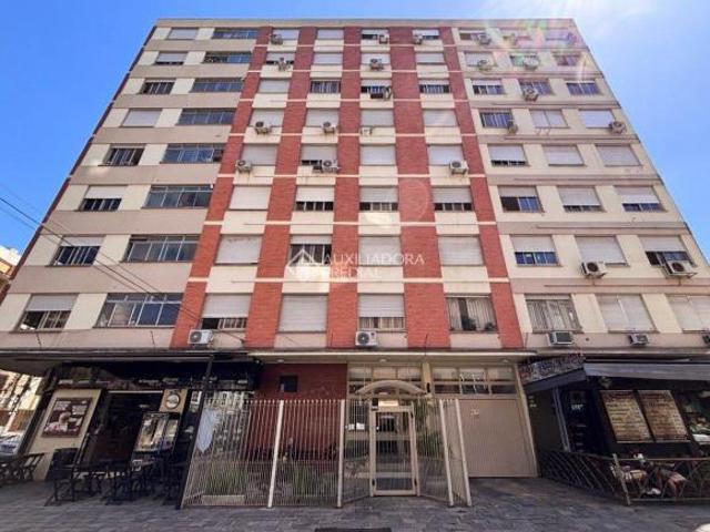 Ótimo Apartamento na Cidade Baixa 1 dormitório e 1 banheiro