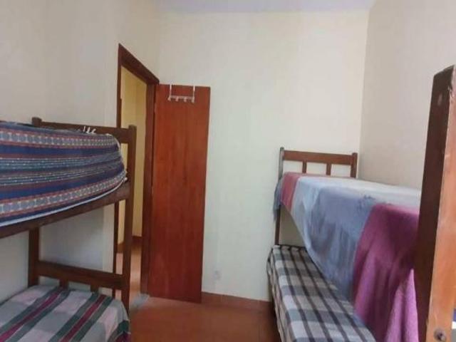 Ótimo apartamento na Mirim, mobiliado, vista mar, 2 dorms 1 vaga, confira !