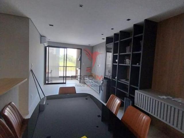 Ótimo apartamento no Village Santana em Guaratinguetá