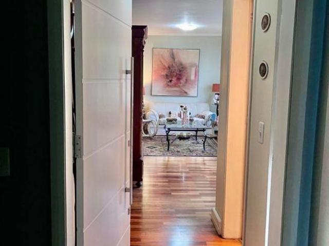 Ótimo apartamento para comprar com 3 d na Av. Nilo Pecanha