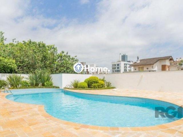 Ótimo apartamento, reformado, dois dormitórios e uma suíte, vaga escriturada