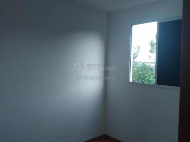 Ótimo Apartamento Residencial para Locação/Venda 2 Dormitórios / Jardim Simões