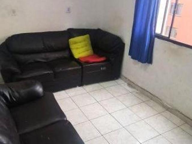 OTIMO APTO A VENDA NA CID TIRADENTES COM TRANSFERENCIA DE DIVIDA
