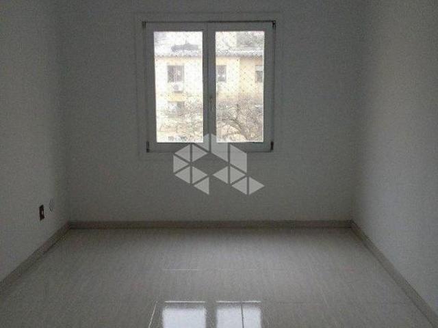 Ótimo apto de 2 dormitórios com suite e piscina próximo a Av. Protásio Alves e Av. Ipiranga