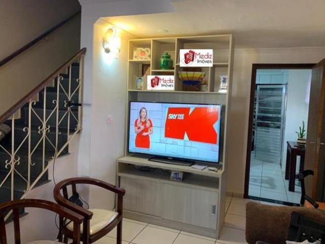 Ótimo Investimento: Sobrado à venda no Parque São Domingos