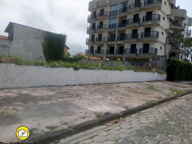 Ótimo lote a 100m da praia de Peruíbe Ótima localização