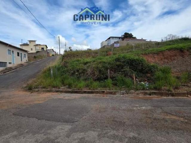 Ótimo lote à venda no Bairro Jardim Boa Vista Carmópolis de Minas MG com 238,54m²