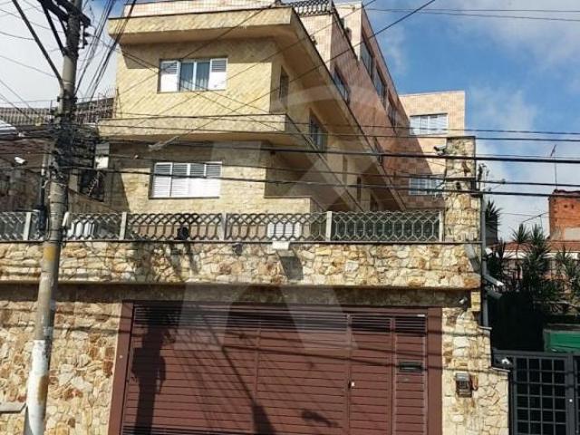 Ótimo predio na Vila Maria Alta