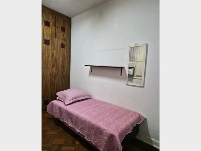OTIMO QUARTO/SUITE COPACABANA POSTO 5 APTO DE FRENTE PRO MAR