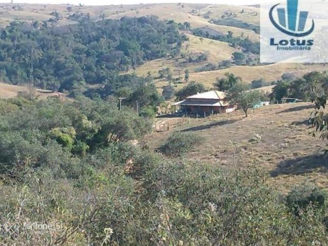 Ótimo sítio casa com 2 dormitórios à venda, 12.5 hectares Rural Pedreira/SP